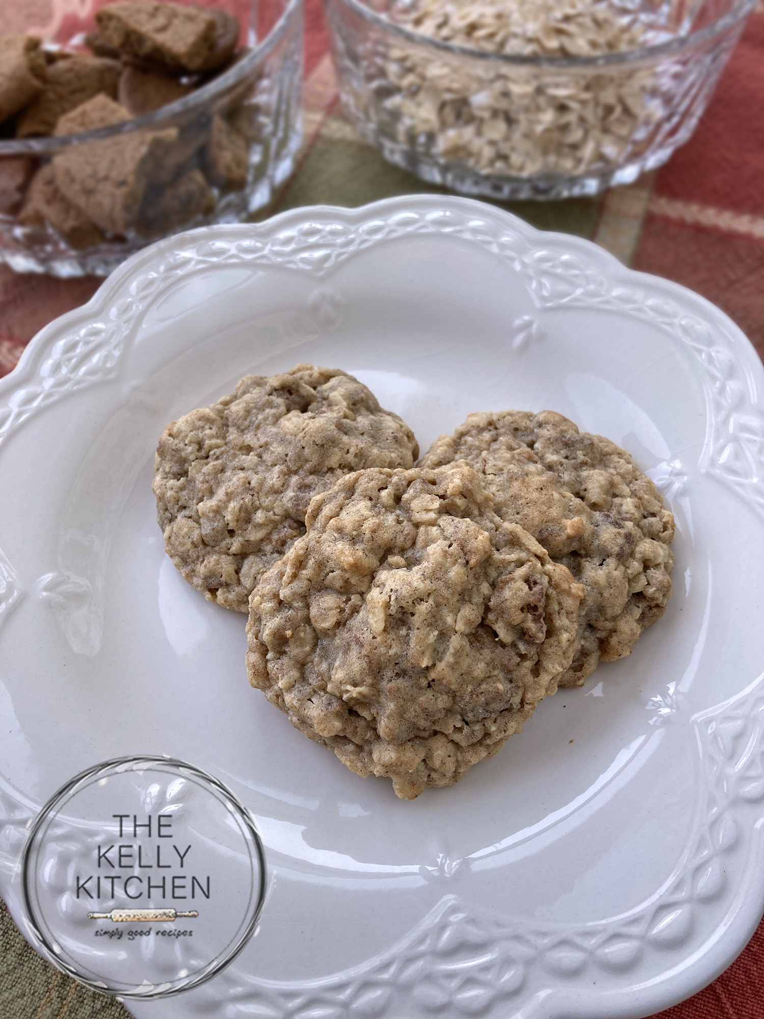 Spiced Wafer Oatmeal Cookies - THE KELLY KITCHEN